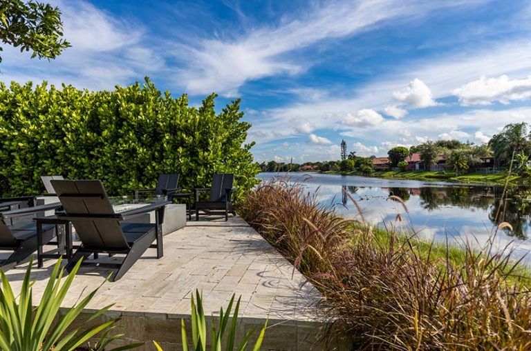 Pembroke Pines, Florida offers a variety of activities for young adult